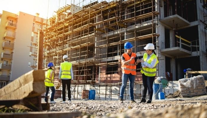Best Tips for Staying Clean While Working on a Construction Site